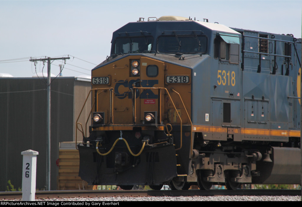 CSX ES44DC #5318